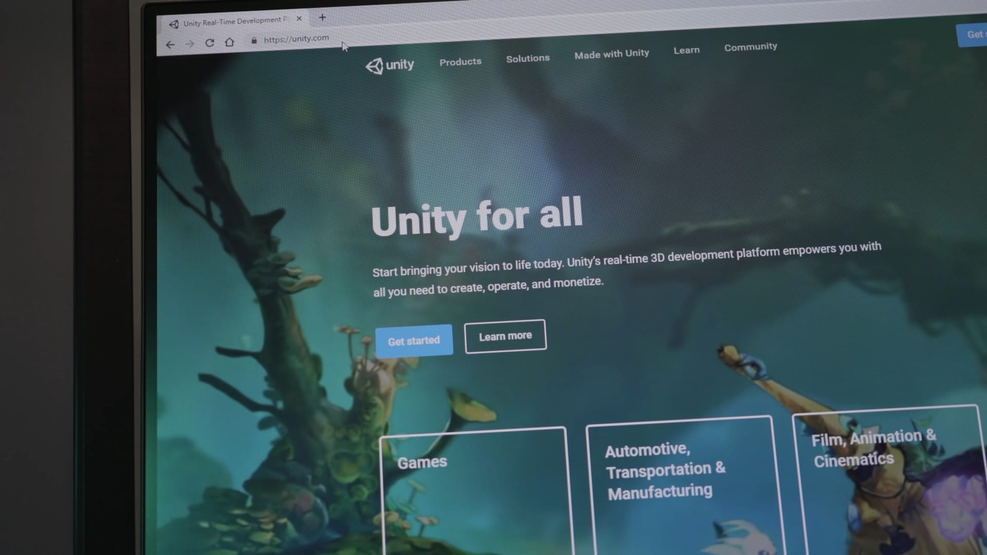 จากมือตัดต่อวิดีโอสู่นักพัฒนาเกม – BorntoDev เริ่มต้นเรียน เขียนโปรแกรม ขั้นเทพ